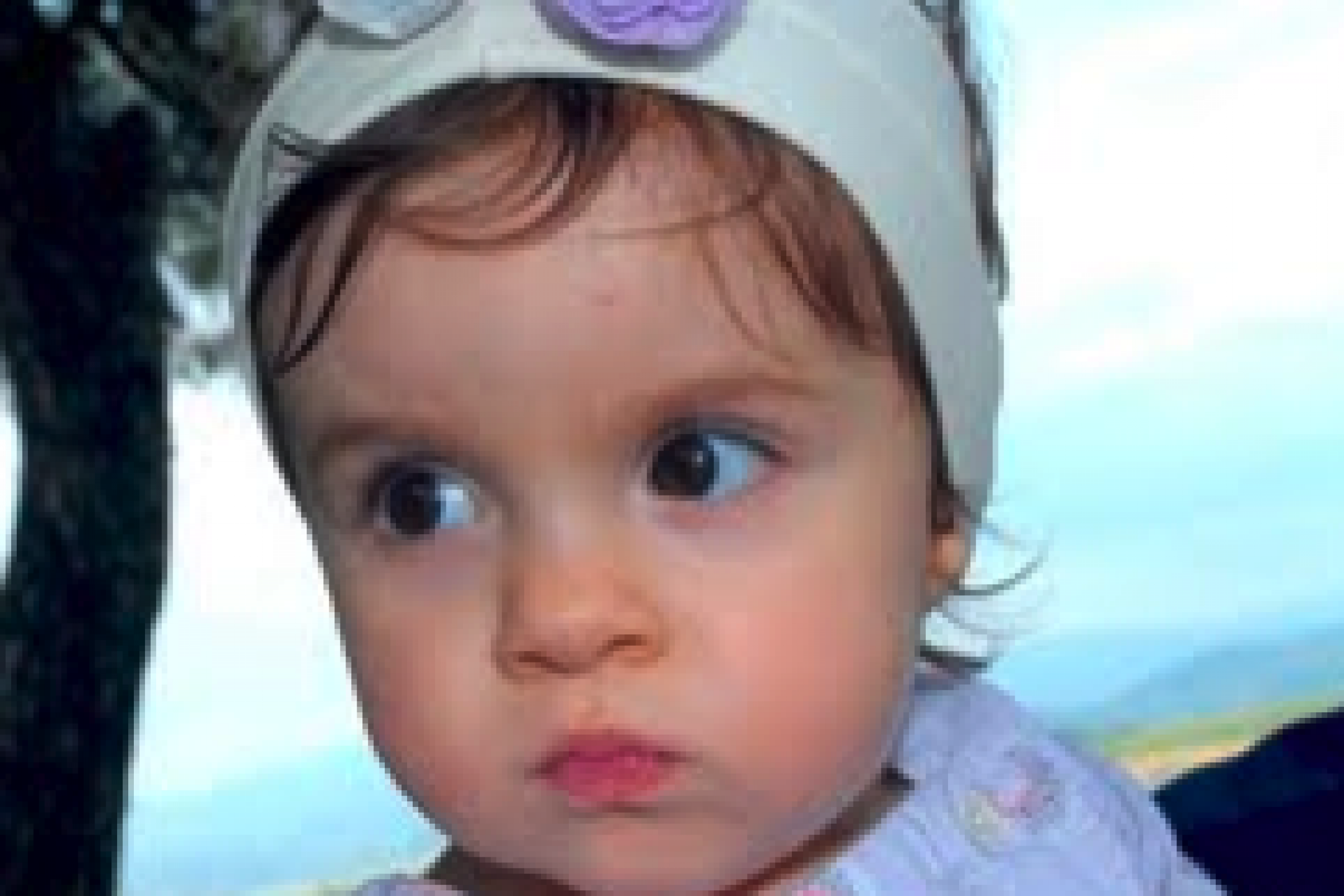 Η βάφτιση του Κωνσταντίνου - Eimaimama.gr