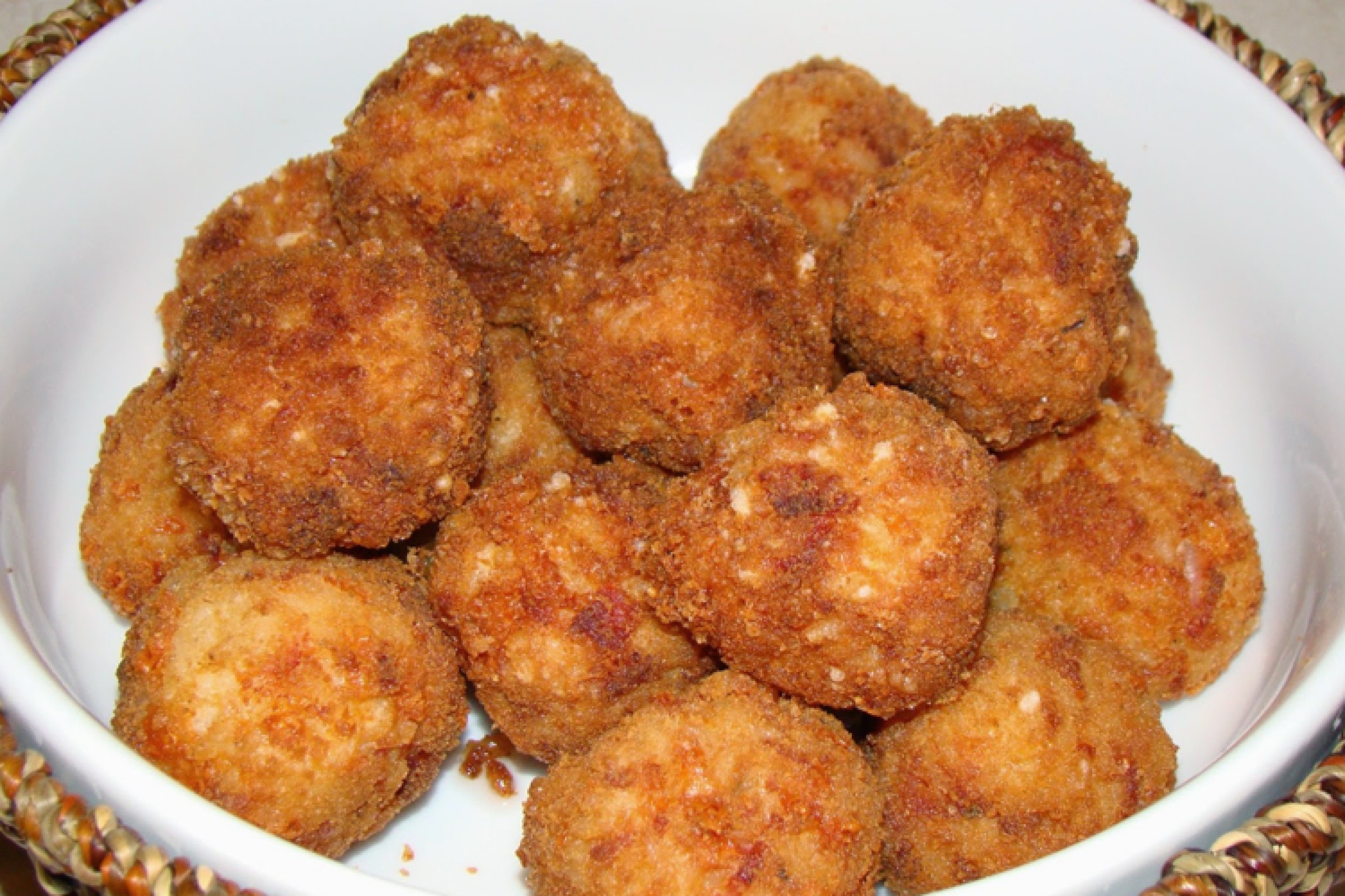 Τα μελομακάρονα της μαμάς - Eimaimama.gr