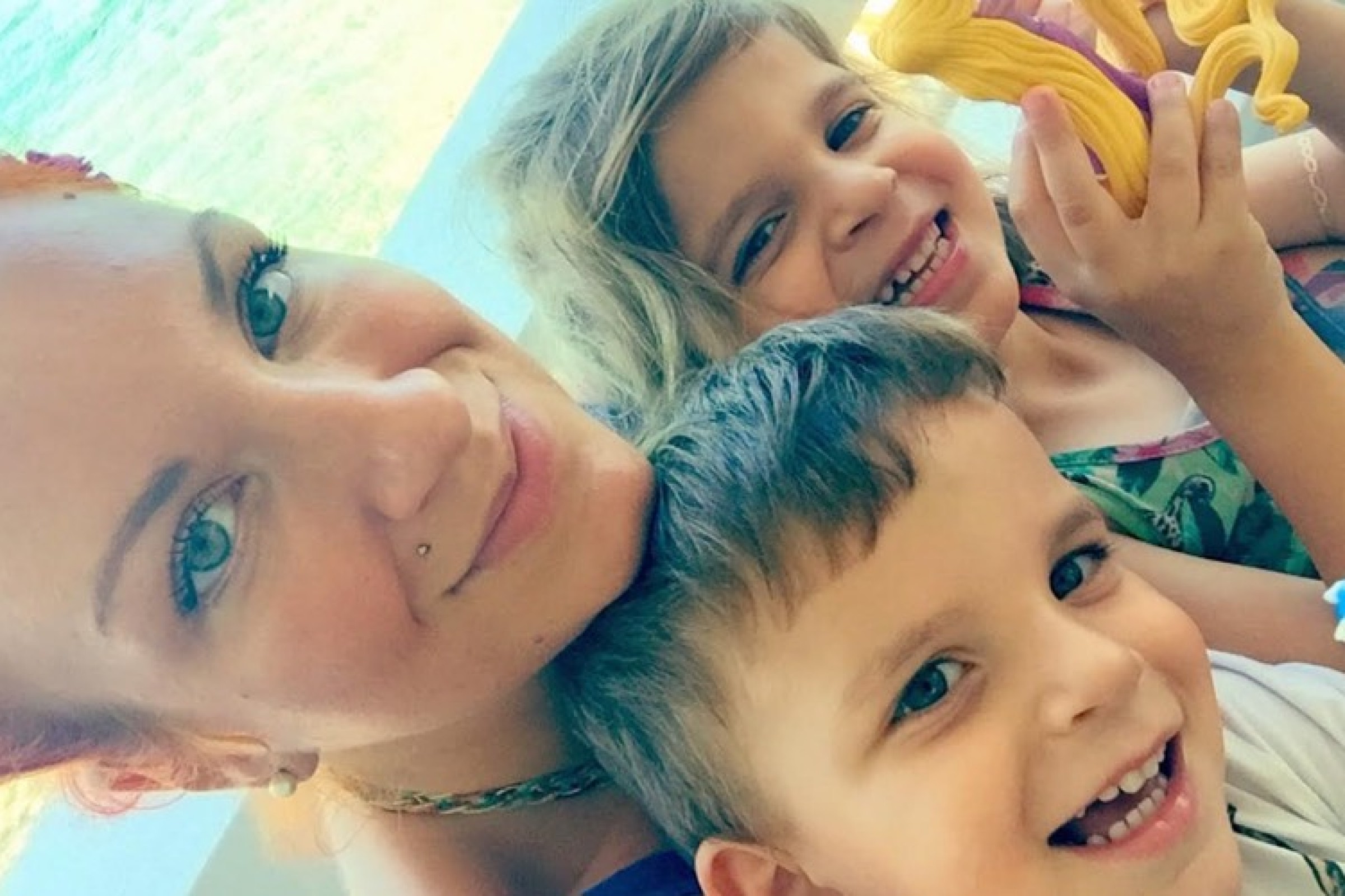 Τα απίθανα μπισκότα με τα τρία υλικά που θα λατρέψετε! - Eimaimama.gr