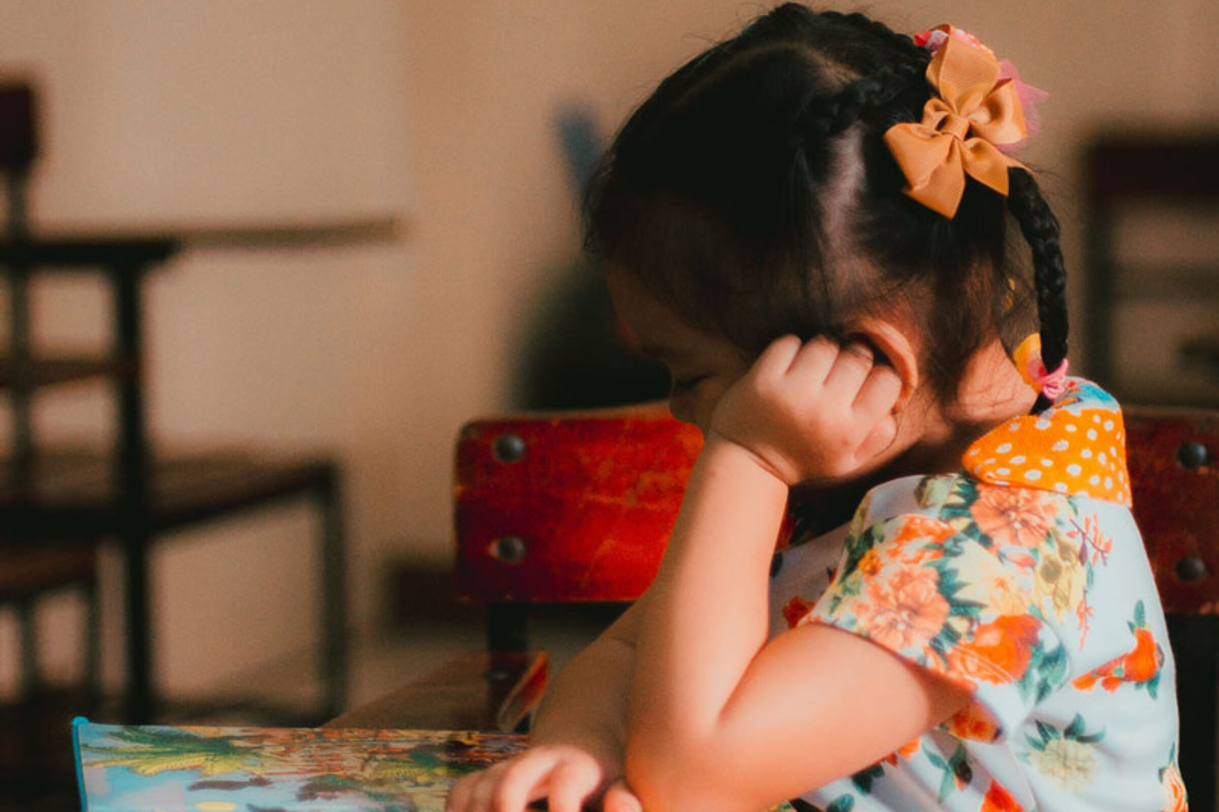 Πώς διαβάζω την Ιστορία; Η δασκάλα Ράνια μας δίνει τα 5 βήματα για ξεκούραστο διάβασμα ...