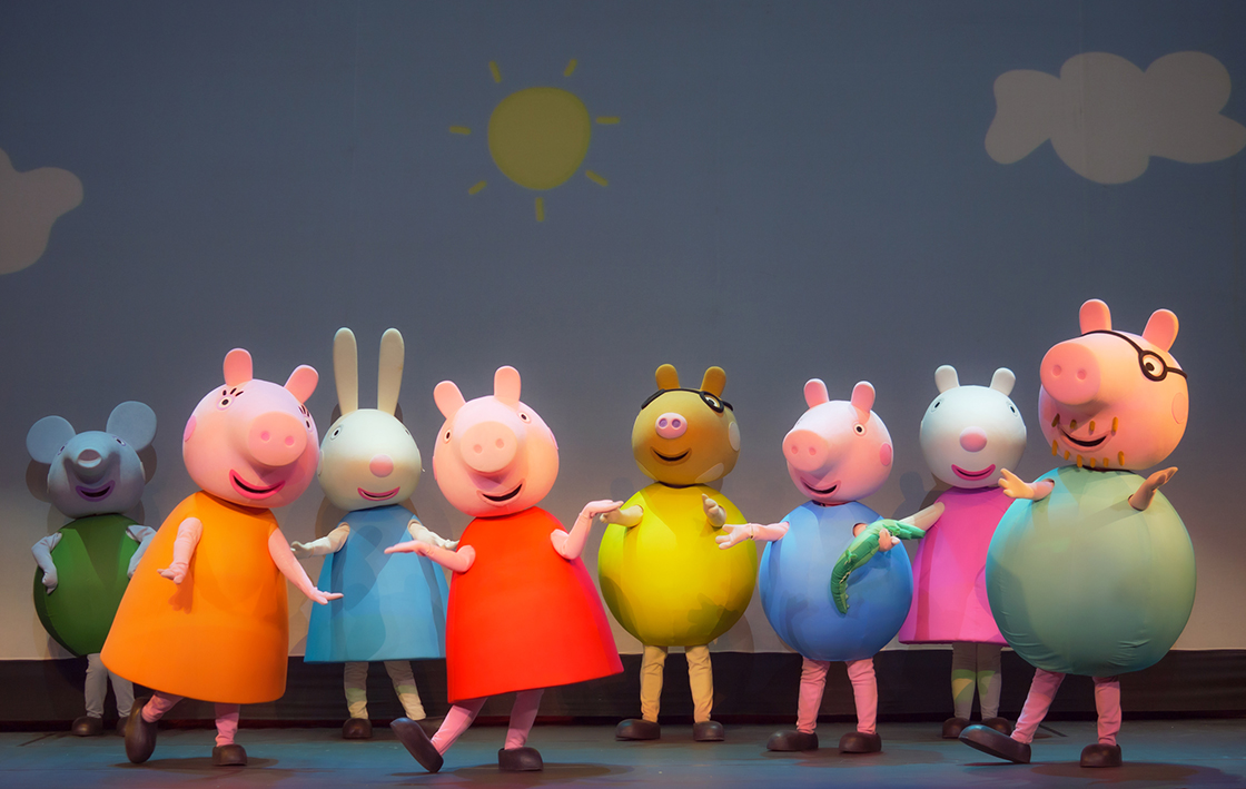 Συνεχίζεται το πάρτι της Πέππα στο Θέατρο Κολοσσαίον! - Eimaimama.gr